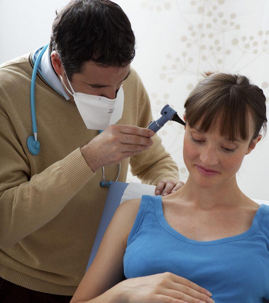 Ear Infections When Pregnant: Causes, Symptoms And Remedies | MomJunction