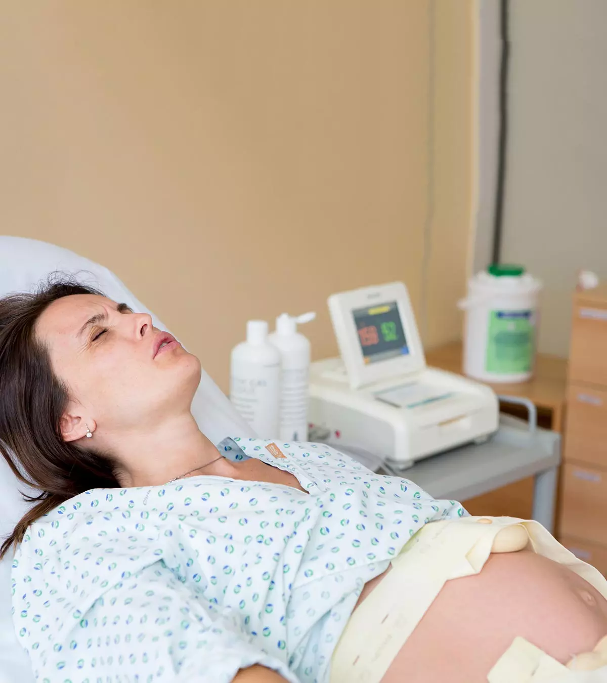 Membrane Sweep: Expert Guide To Labor Induction, Risks & Timing