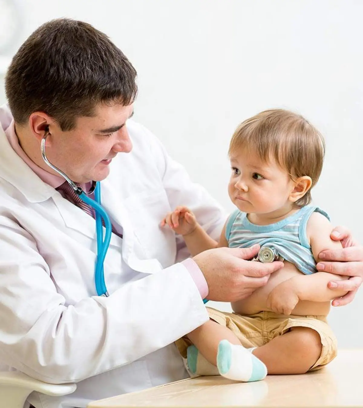 Gas In Toddlers: 9 Safe Home Remedies And Warning Signs