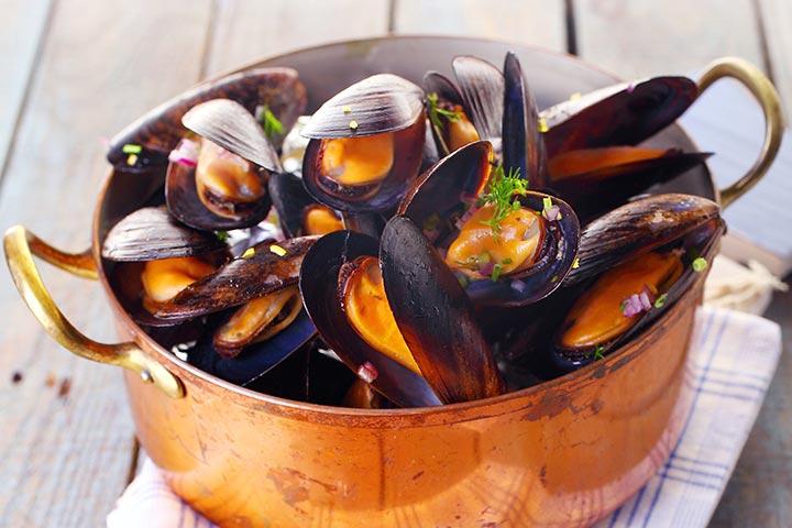 When Can Babies Eat Shellfish? Benefits And Side Effects