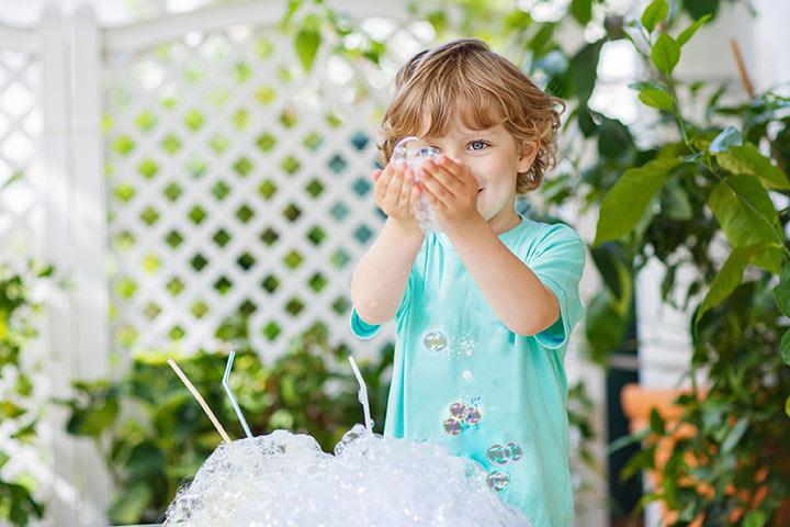 21 Fun Indoor Games for Kids Aged 3 to 12 Years