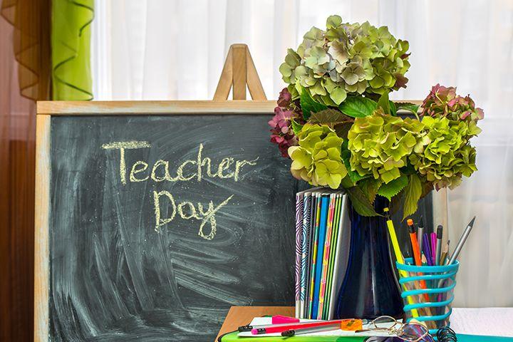 36 Beautiful Teacher's Day Quotes, Wishes & Poems For Kids