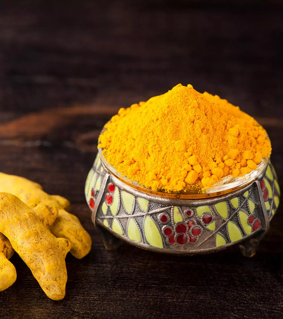 Turmeric For Babies: 7 Benefits, Safety Tips & Precautions