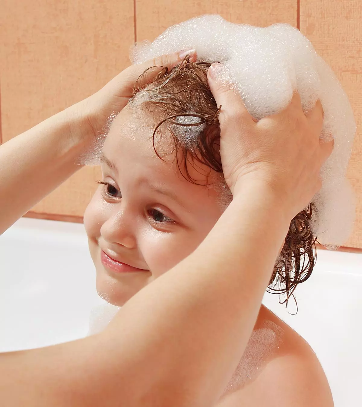 20 Best Anti Dandruff Shampoos For Kids: Pediatrician Picks