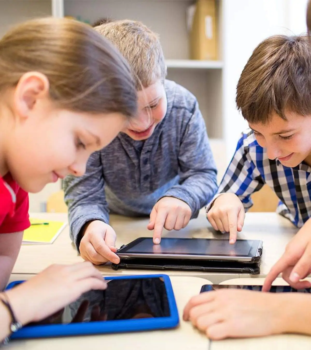 15 Best Android Apps For Kids To Keep Them Busy