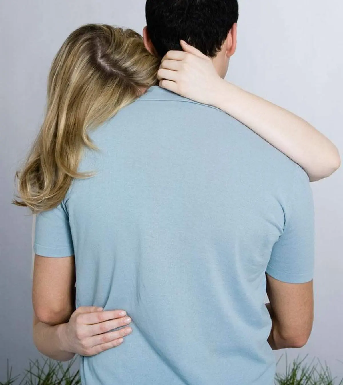 15 Signs Of Being Needy In A Relationship And How To Stop