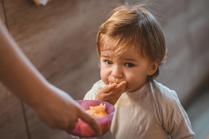 11 Tips To Encourage And Teach Baby To Chew Their Food