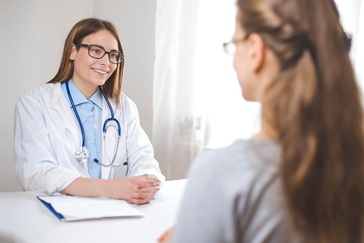 15 Best Gynecologists In Delhi In 2021