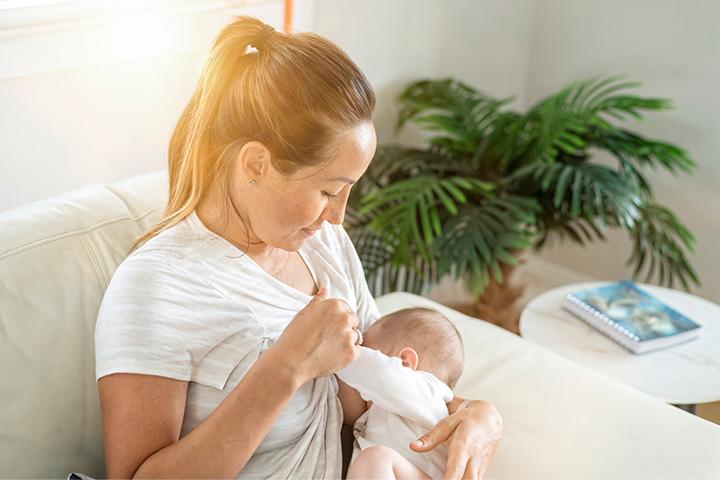 13 Step To Establish A Proper Breastfeeding Latch - UsParenting.com