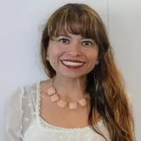 Veronica Villa, MomJunction Expert Panel Member
