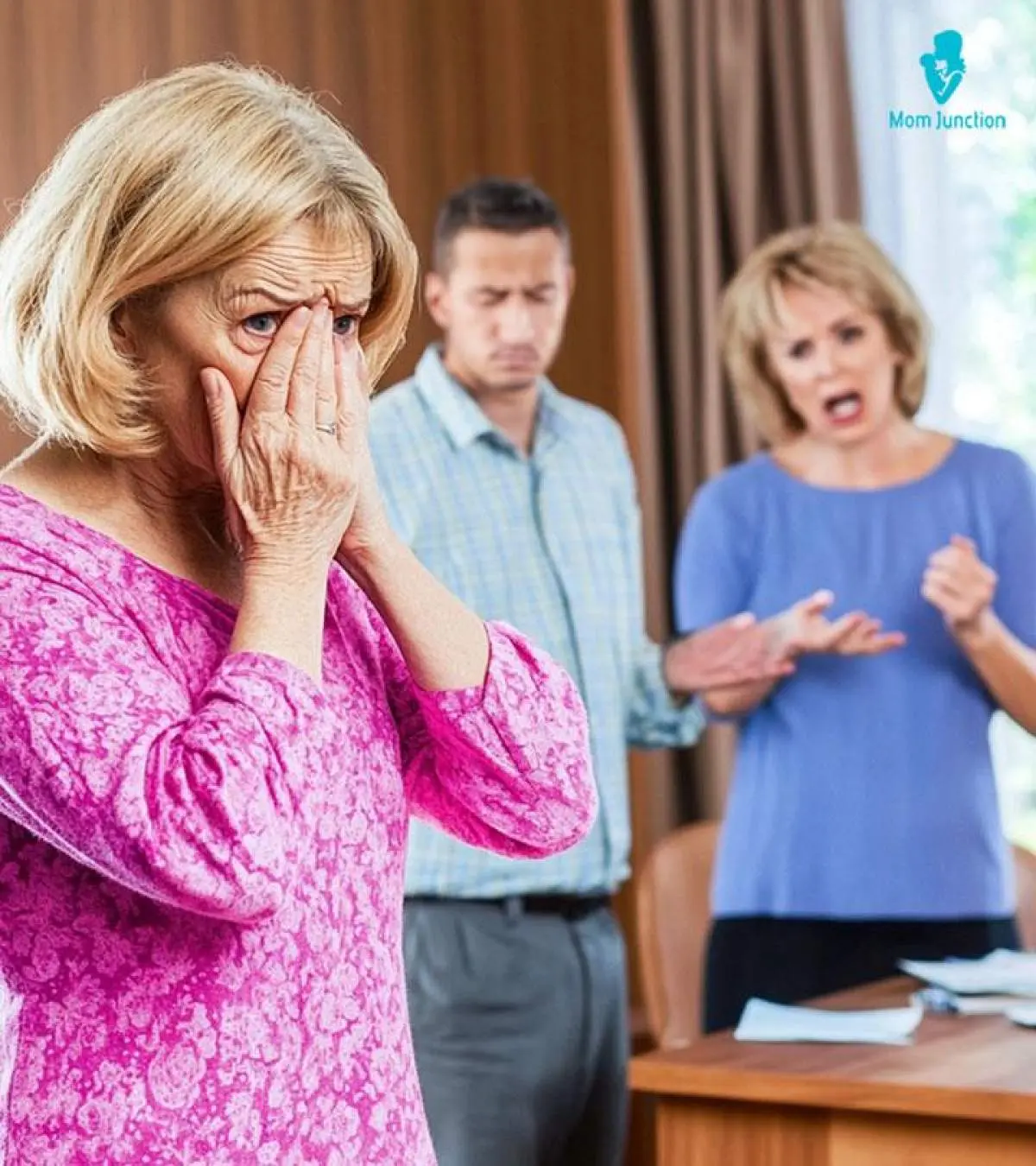 12+ Signs Of A Toxic Daughter-In-Law And How To Deal With Her