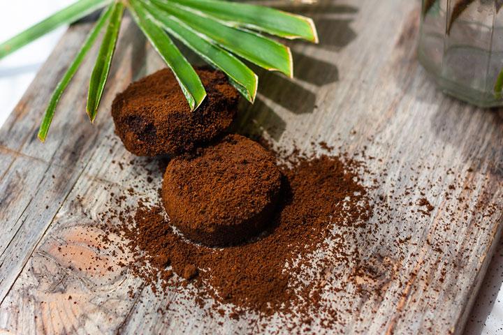 Puking Blood Coffee Grounds