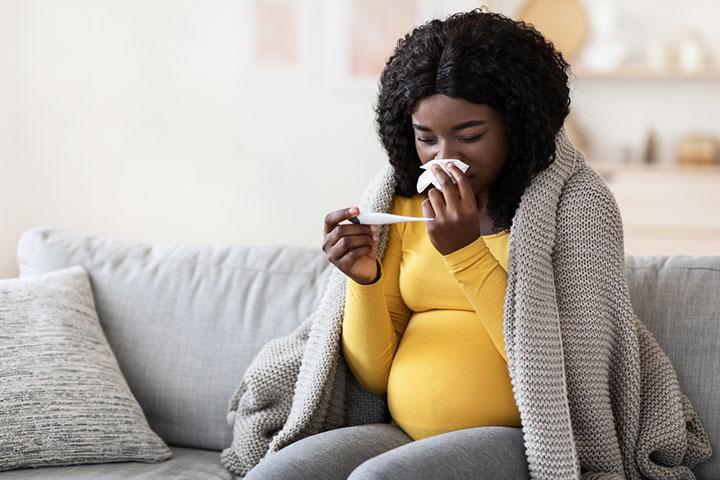 Fever During Pregnancy: Symptoms, Causes And Home Remedies