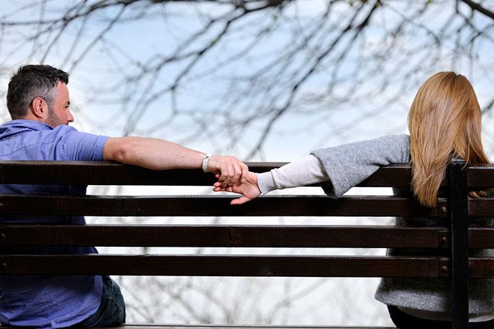 11 Reasons Why Guys Act Distant When They Like You