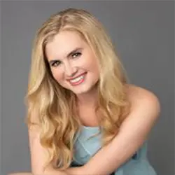 Madison Loethen, MomJunction Expert Panel Member