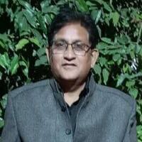 Vineet R Kalra, MomJunction Expert Panel Member